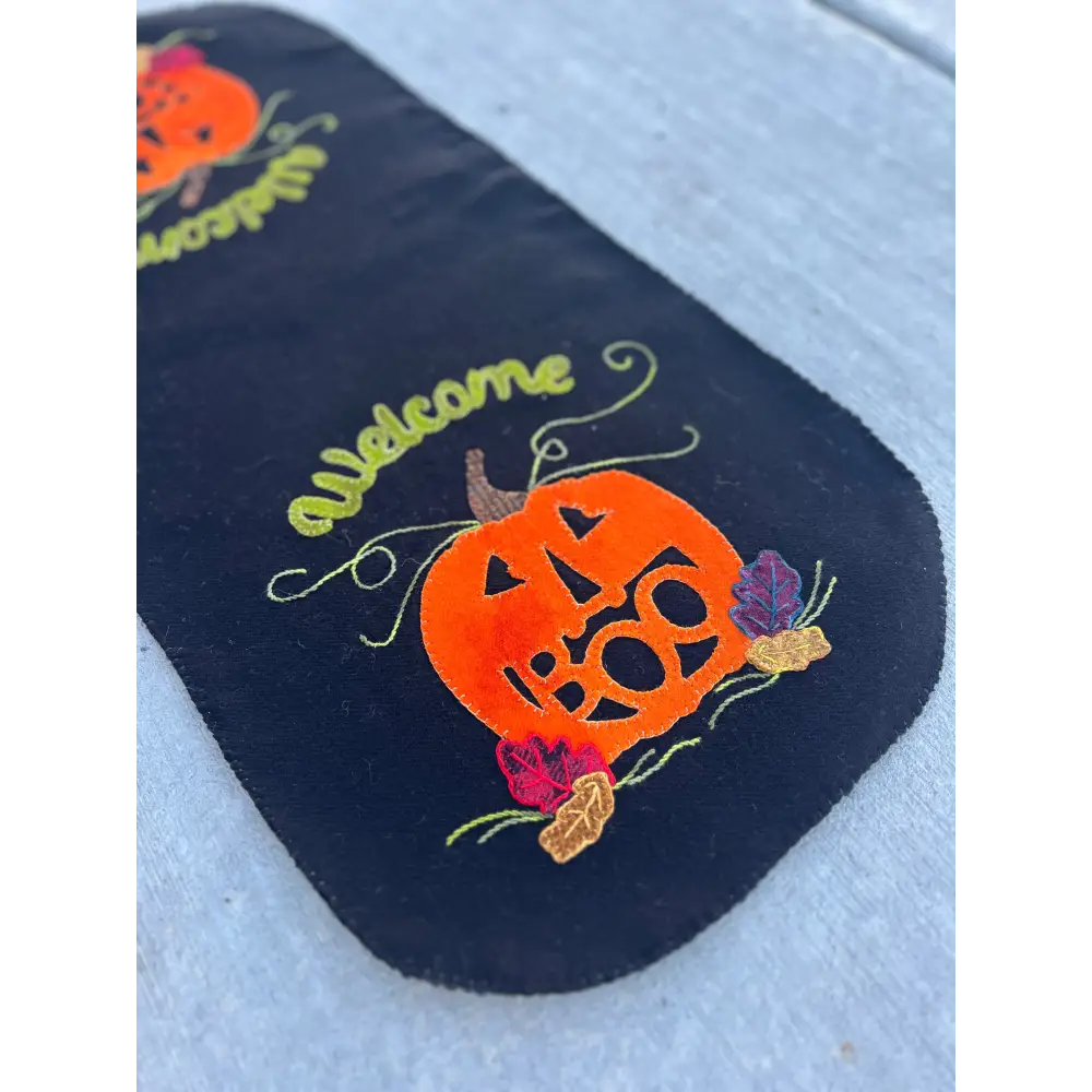 Welcome Boo Runner – Midway Wool