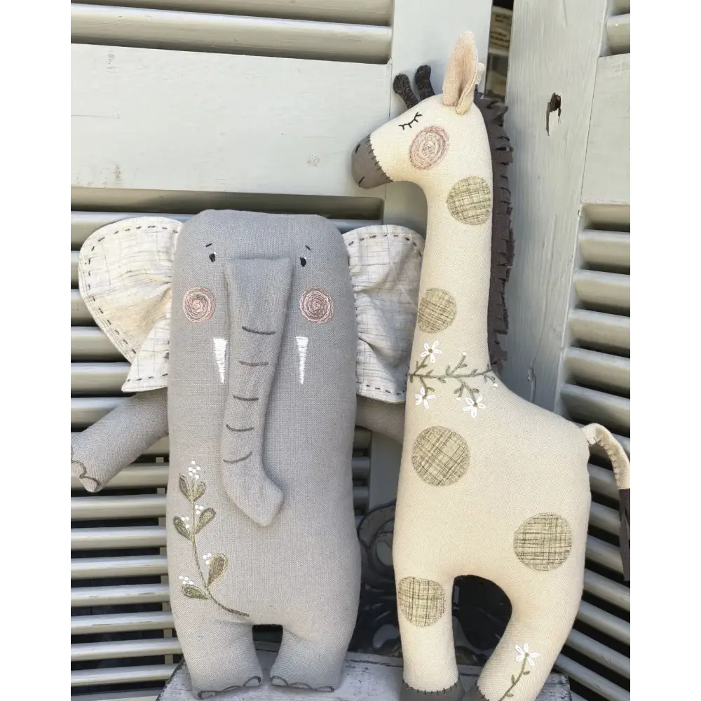 Jungle Friends - Elephant and Giraffe